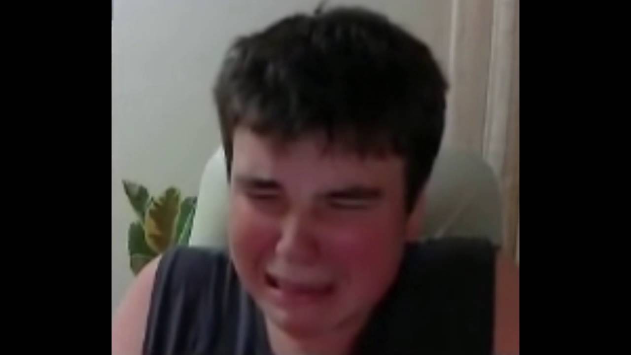 NFKRZ CRYING - YouTube