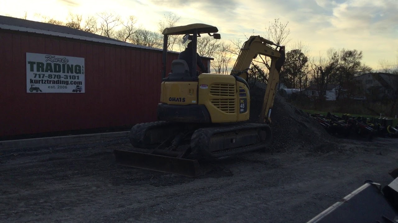 KOMATSU PC45 1 - YouTube