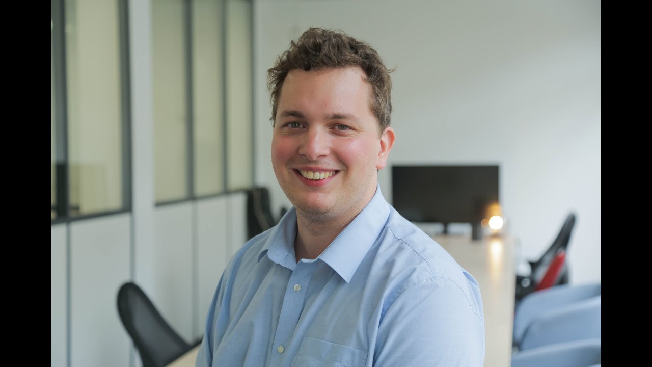 Découvrez ModuloTech avec Julien, Président - YouTube