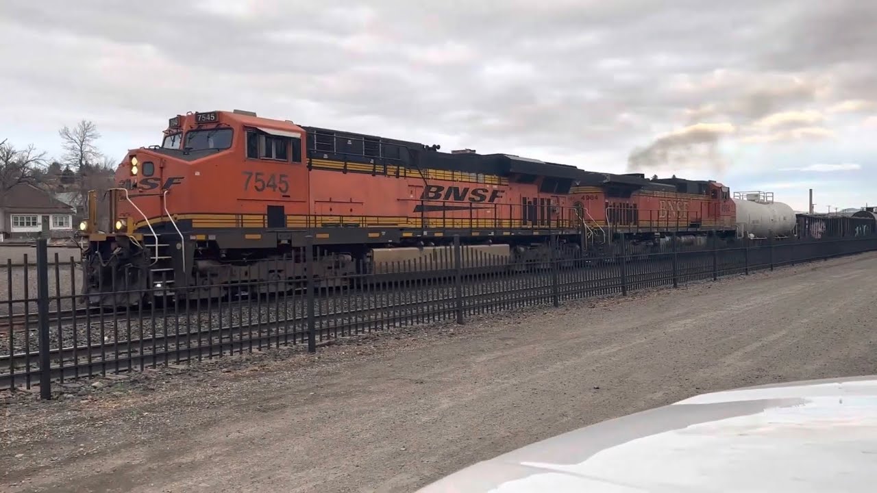 BNSF 7575 West Manifest in Livingston, MT - YouTube
