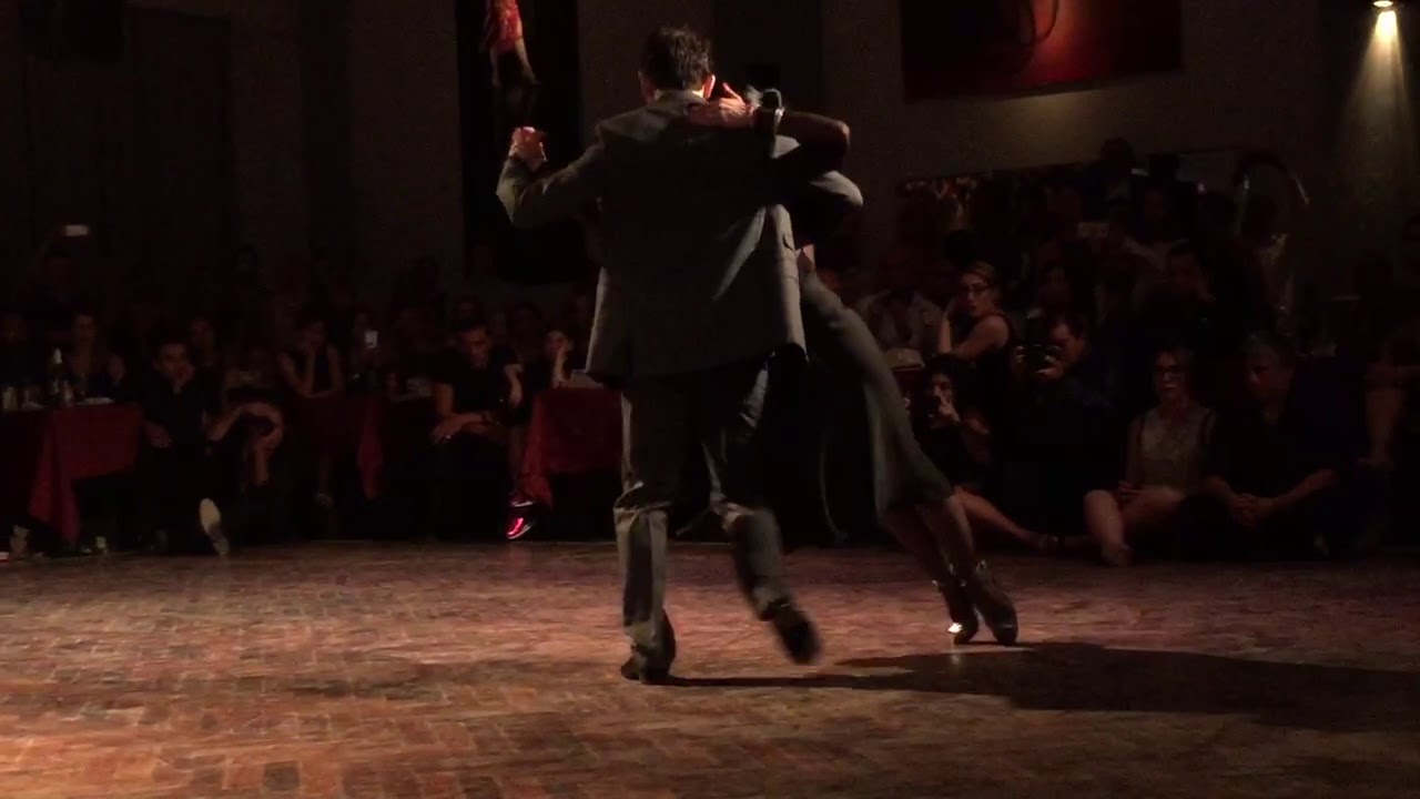 Ezequiel Paludi y Geraldin Rojas bailan un Tango "La Mariposa" de Luis ...