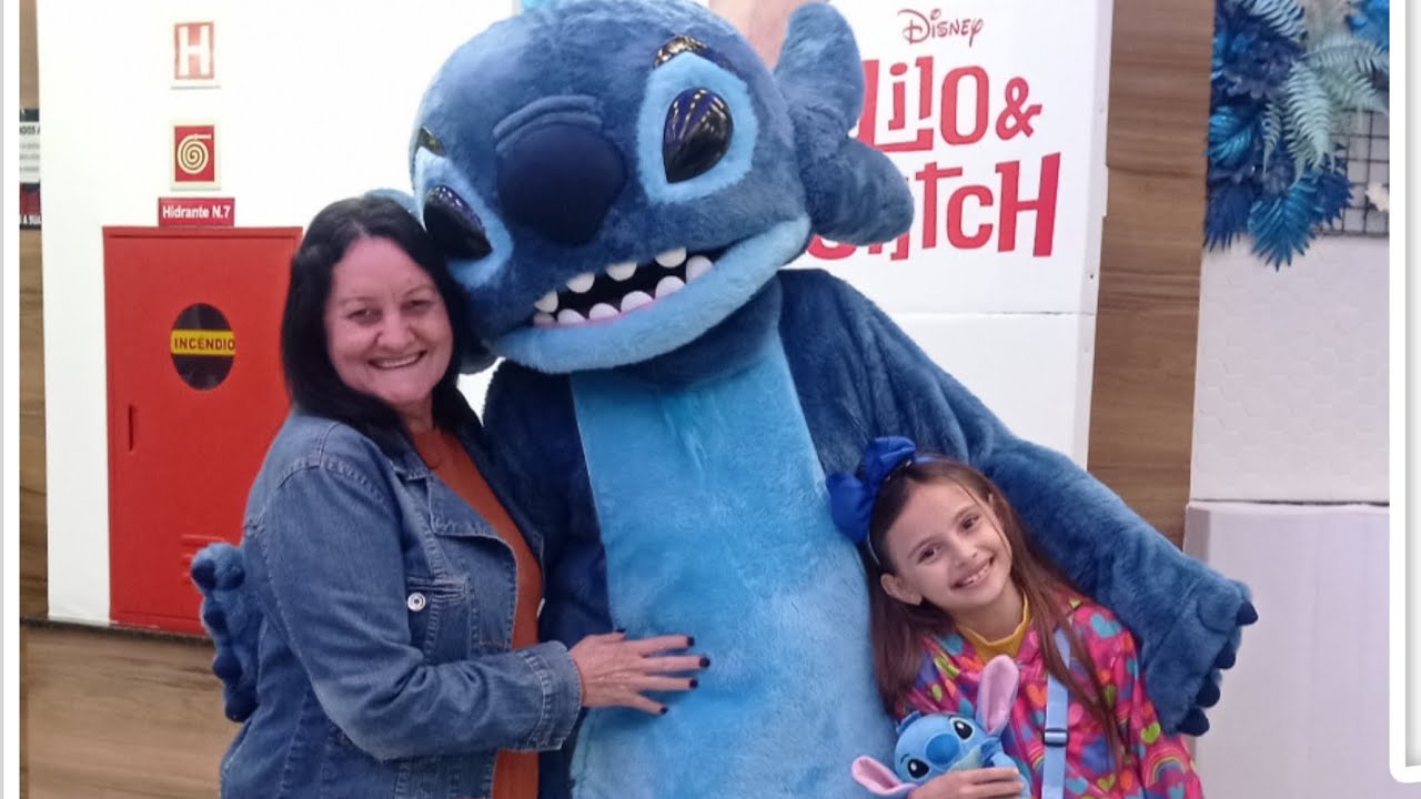 Encontrei o STITCH no cinema - Filme Lilo e Stitch 🥰 - YouTube