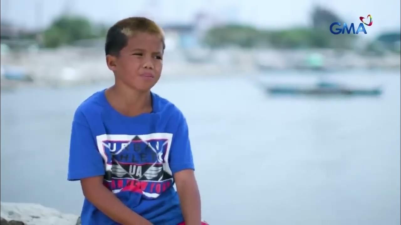 10-anyos na bata, sumisisid sa dagat para kumita ng pera | Reporter's Notebook - YouTube