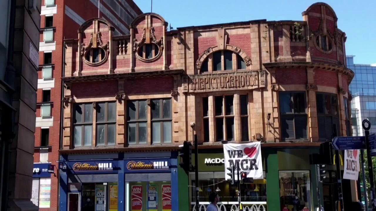 Manchester - full of Victorian architecture - YouTube