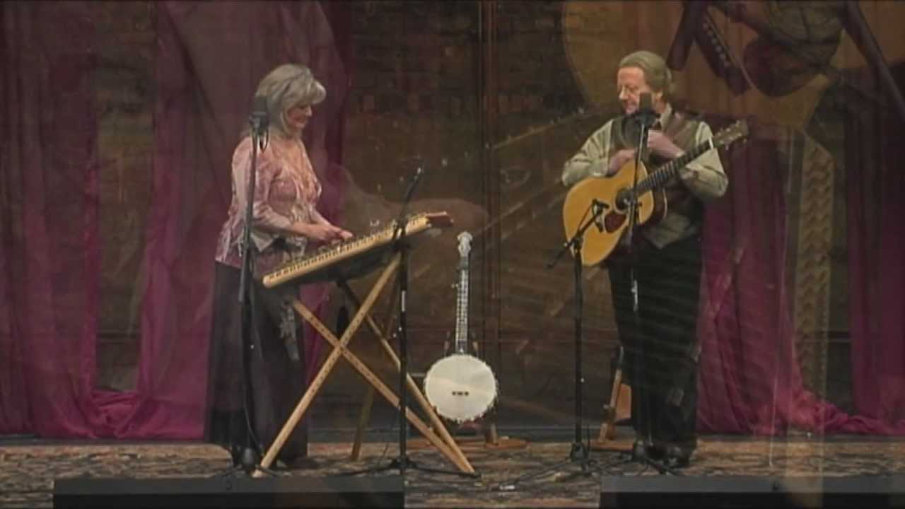 Steve and Ruth Smith - One Wintry Night - YouTube