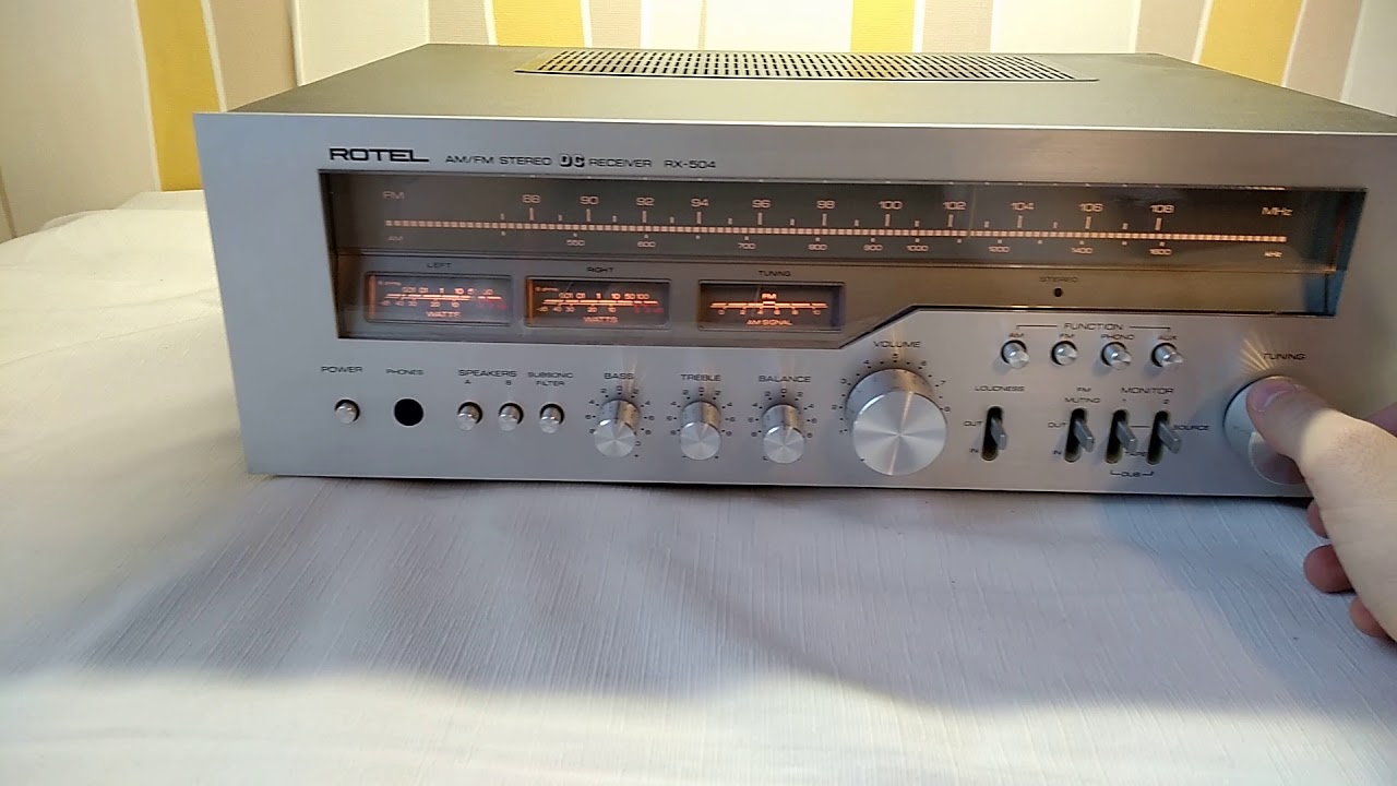 Rotel RX-504 - YouTube