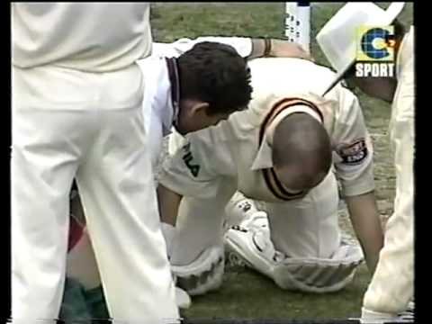 BRUTAL Most dangerous ball in ANY cricket match! 2001 @ Hobart HD 480p