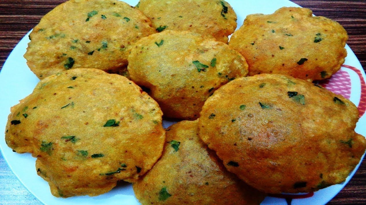 Aloo puri Recipe | Potato Poori | Easy and Tasty Breakfast Recipe - YouTube