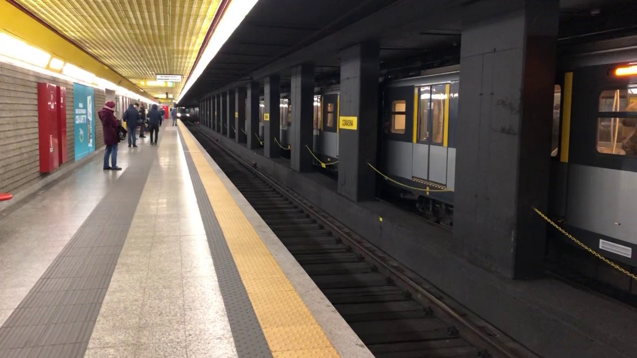 Linea M3 viaggio da Comasina a Affori Centro - YouTube