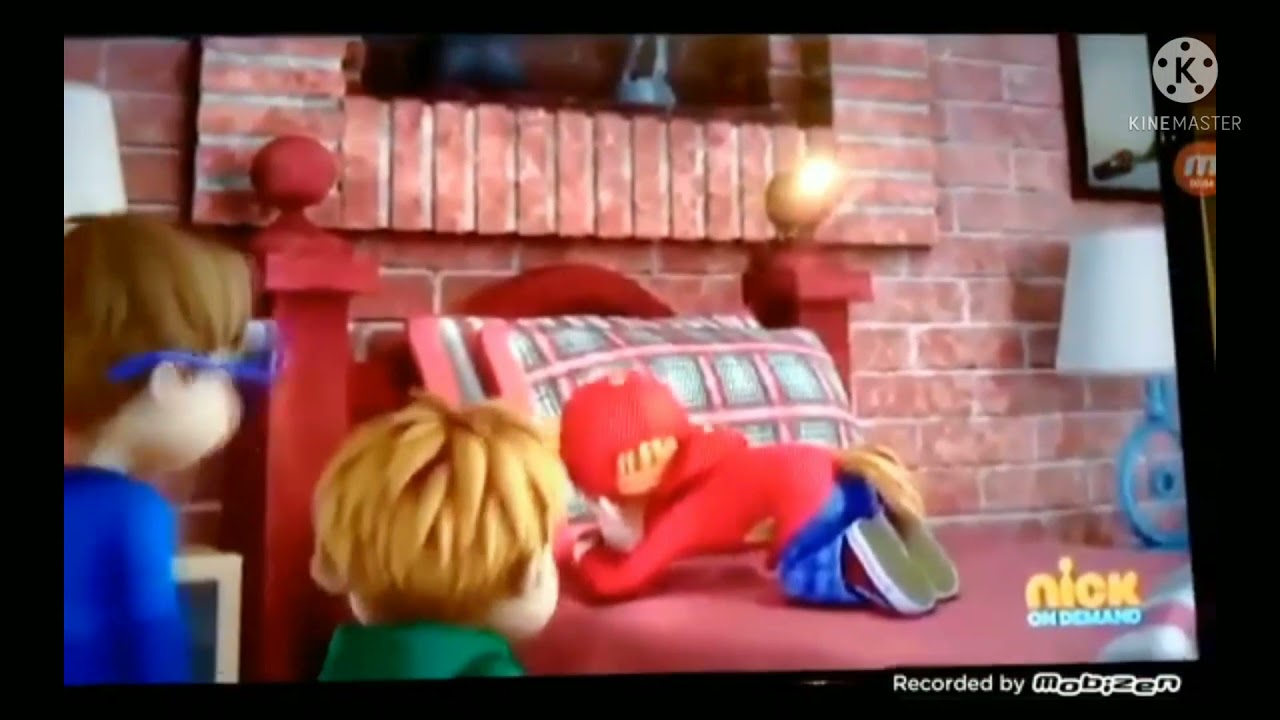 alvin crying pero es perturbador - YouTube