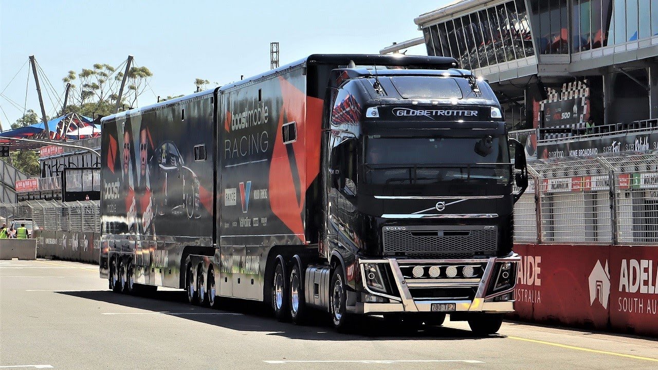 Volvo FH16 700 hauls Garry Rogers Motorsport's Supercars and TCR race ...