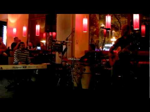 Horea Crisovan, Teo Milea, Mario Florescu TRIO-My Real Trip.mpg - YouTube