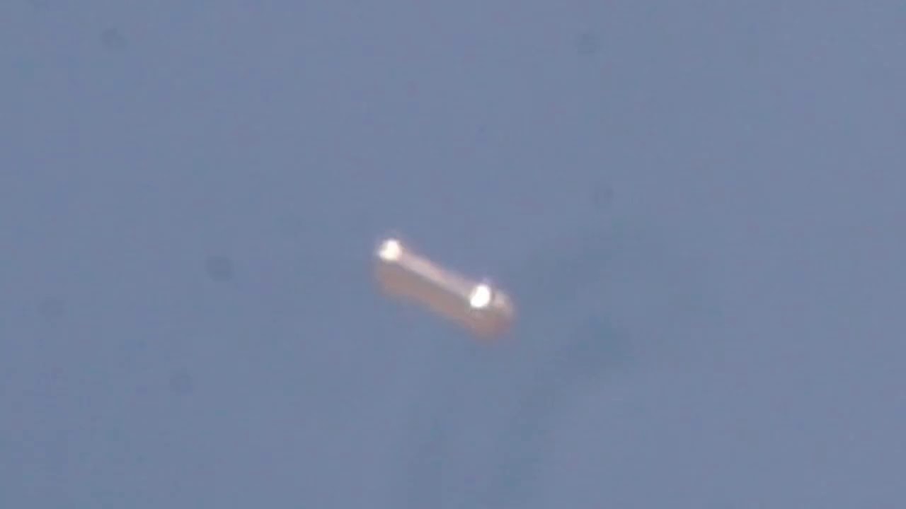 Excessive flash UFO - YouTube