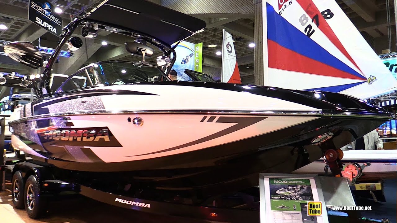 2016 Moomba Mojo Wake Boat - Walkaround - 2016 Montreal Boat Show - YouTube