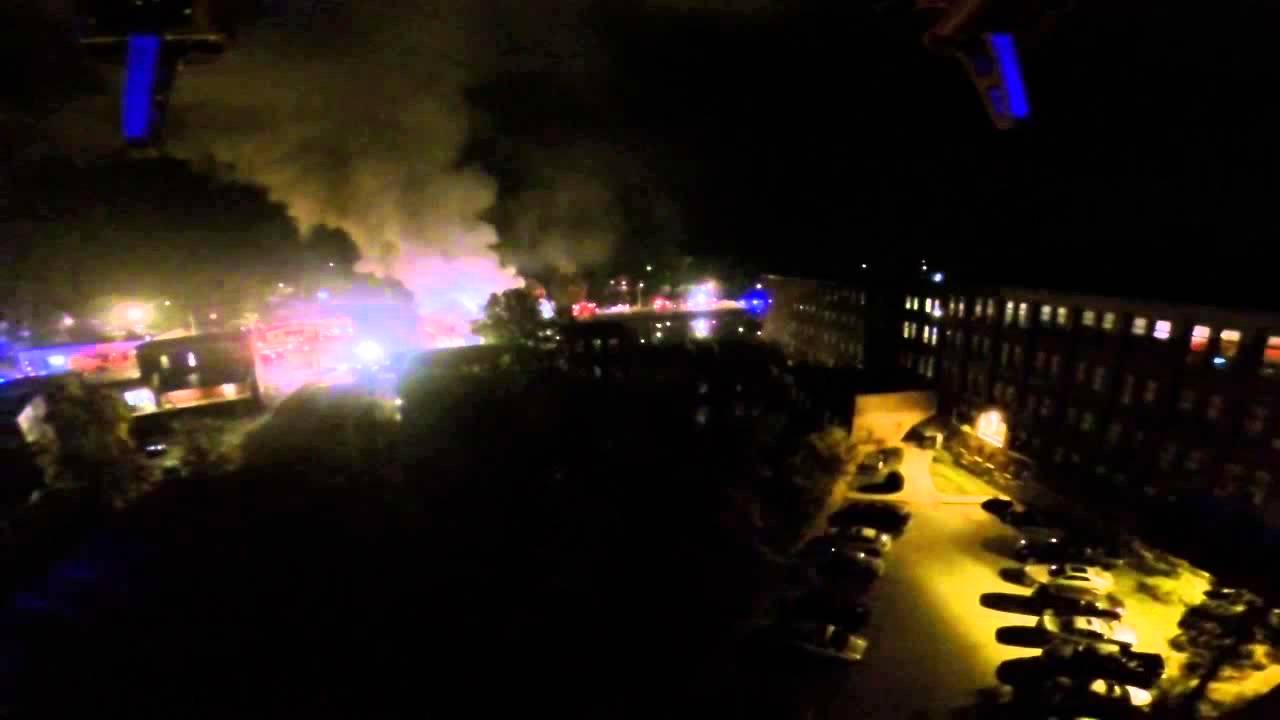 Aerial view of Packers Outlet fire 9/27/14 from my DJI F550 Hexacopter ...