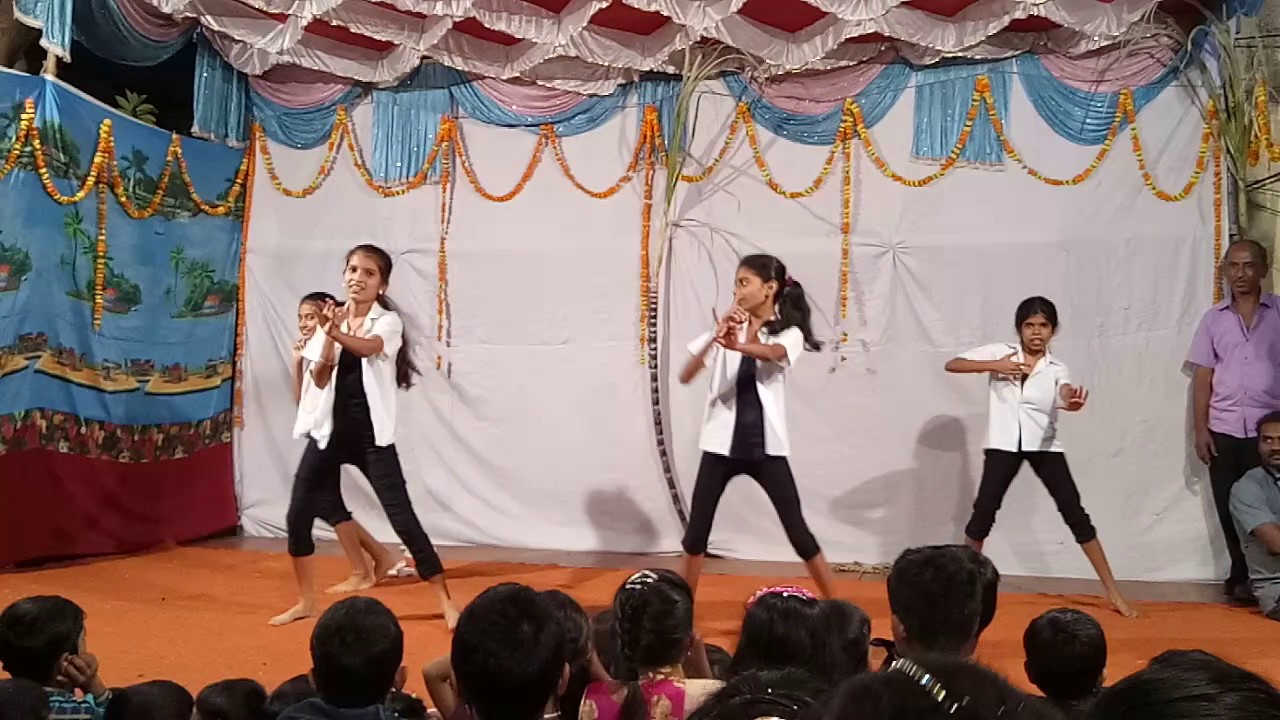 Girls kuthu dance - YouTube