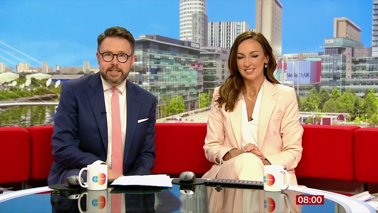 BBC Breakfast (08BST - Headlines & Intro - New Studio - 26/6/23 ...
