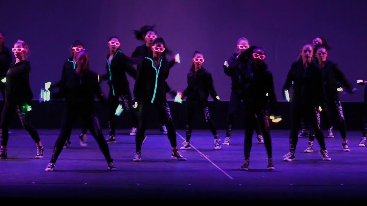 The End - HBP Dance Extreme 2017 Annual Performance - YouTube