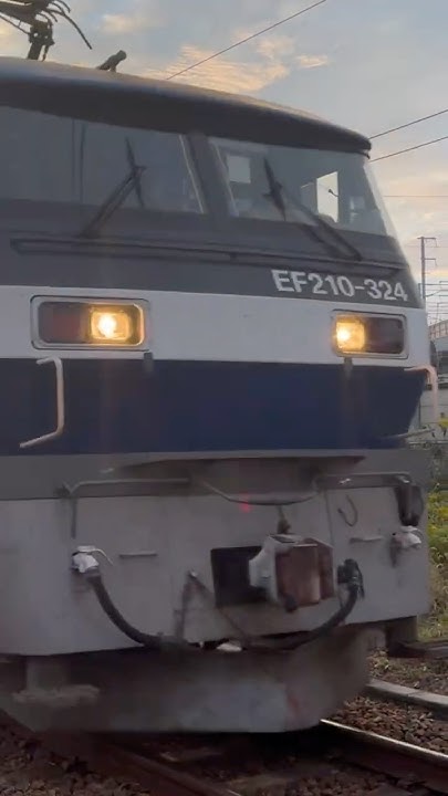 【EF210】北方貨物線を吹田方面へ向かうEF210桃太郎 #jr貨物 #ef210 #ef210桃太郎 #貨物列車 #通過シーン #鉄道 #鉄道youtube #shorts - YouTube