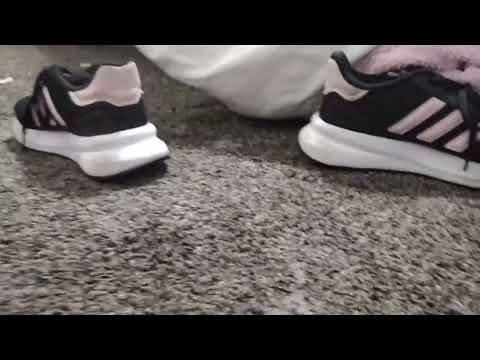 ser un gato no es fazil entonces solo crese