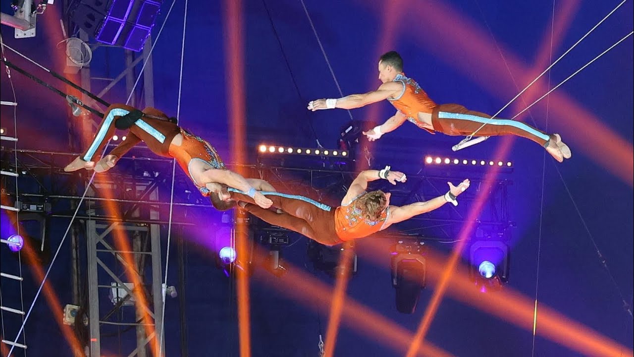 Pneumatic Arts Flying Trapeze 2024 Monte Carlo International Circus ...