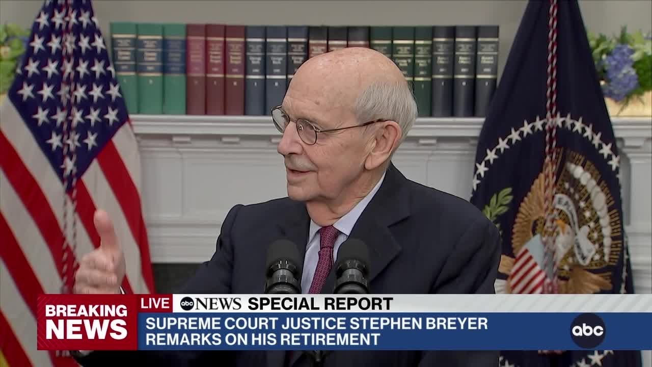 SCOTUS Justice Stephen Breyer announces his retirement - YouTube
