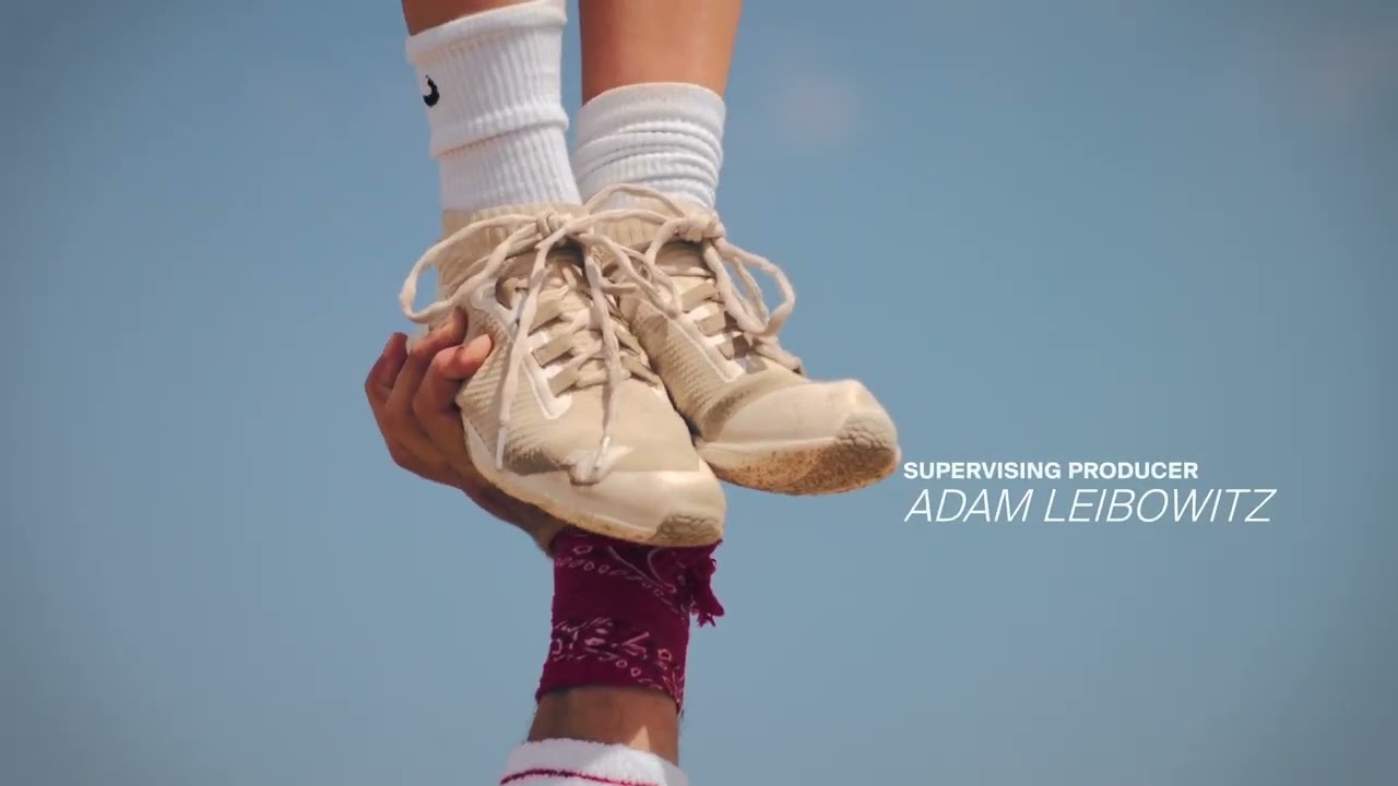 Cheer season 2 - opening credit - YouTube