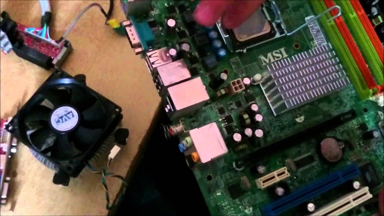 Alle Teile eines ausgebauten PCs erklärt - YouTube