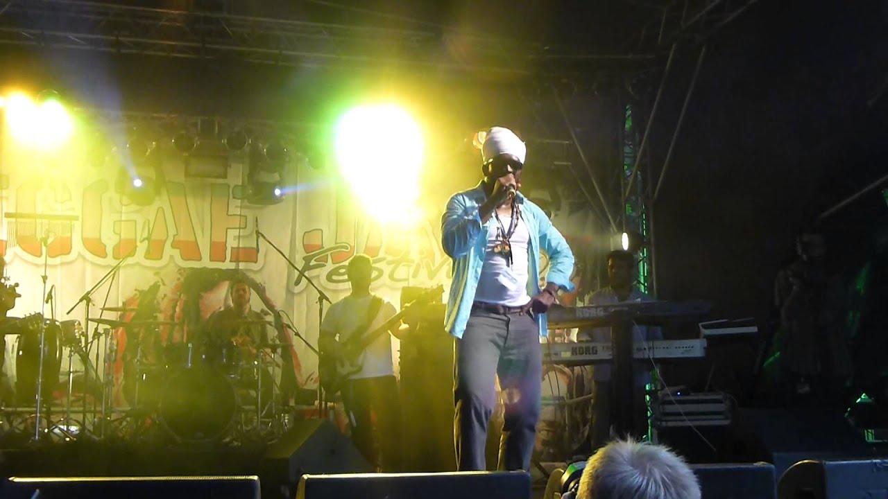 Chezidek live @ Reggae Jam 2015 Part 3 [Full HD] - YouTube