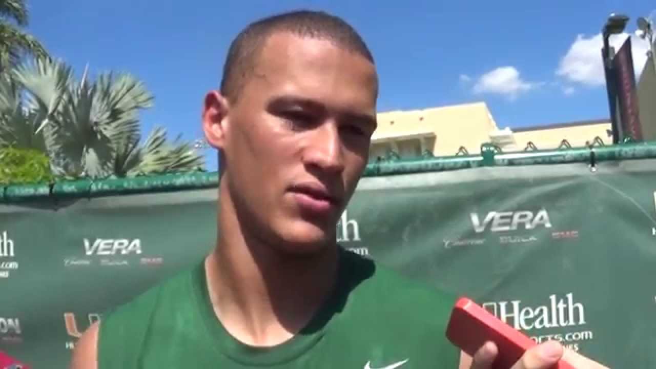Quarterback Brad Kaaya - Oct. 18 - YouTube
