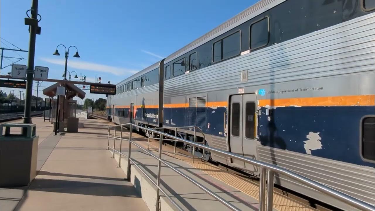 Caltrain Local 122 with horn shows and Amtrak Capital Corridor 542 at Santa Clara Station - YouTube