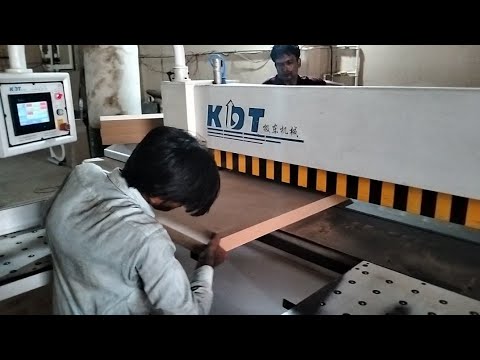 Beam saw Cutting machine working - YouTube