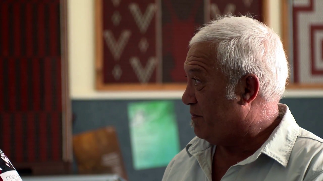 Makoura College, 2014 PMEEA Winners in Excellence in Leading - YouTube