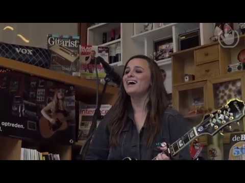 Emily Wolfe - White Collar Whiskey - Aquarium Sessions
