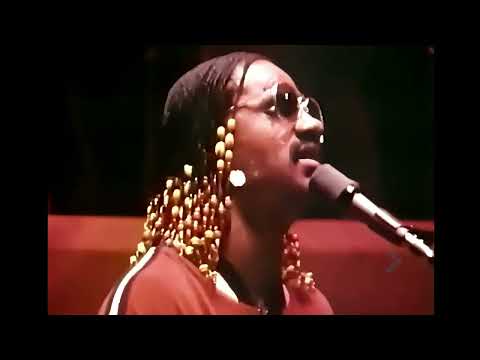 Stevie Wonder - Master Blaster (Jammin') (1980) video clip upscaled 4K HD HQ