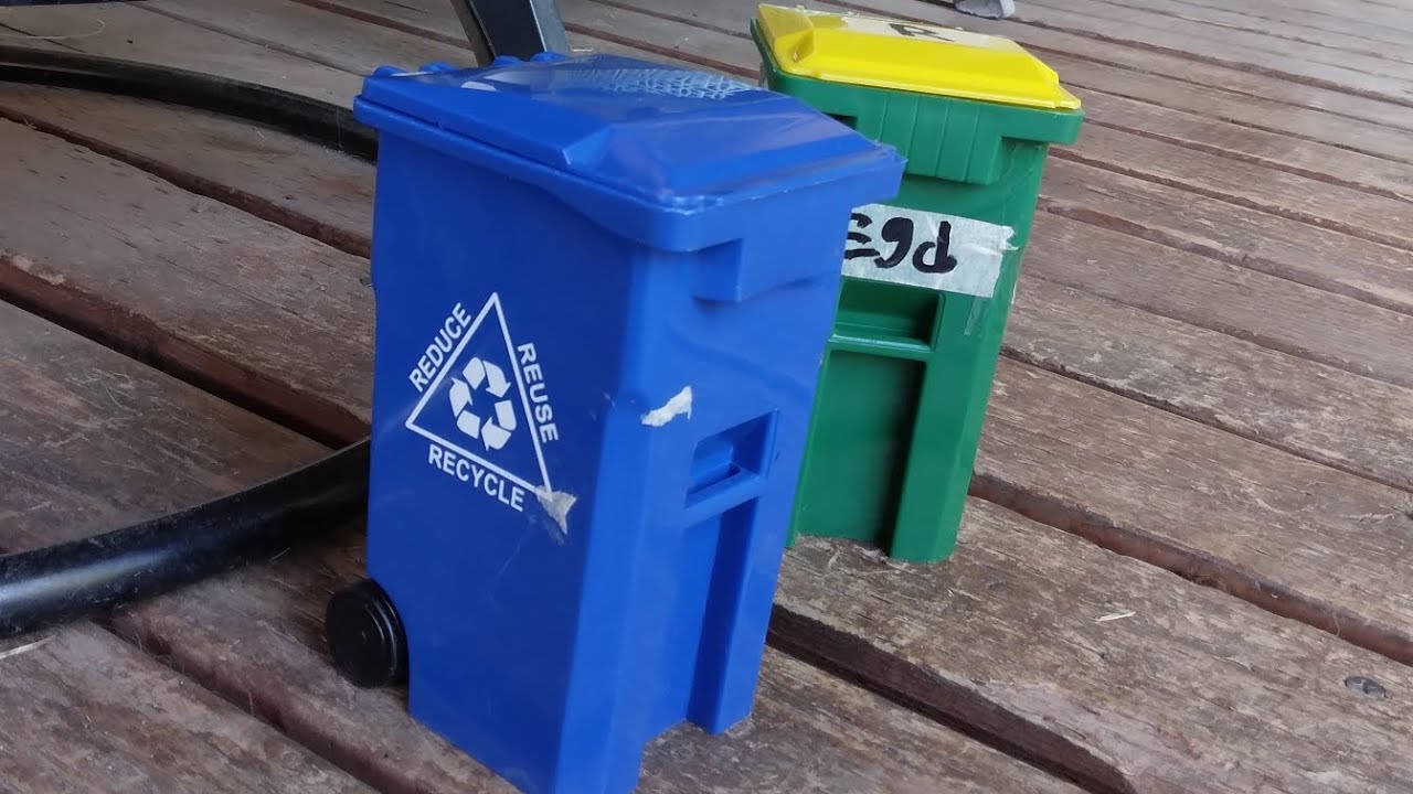 WM Waste Managment Trash And Recycle Pickup - YouTube