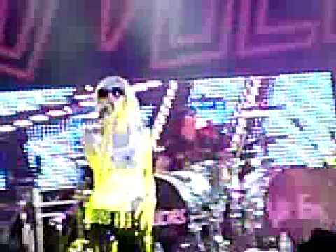 VIK FOXX , Forever Adelaide 2009 - YouTube