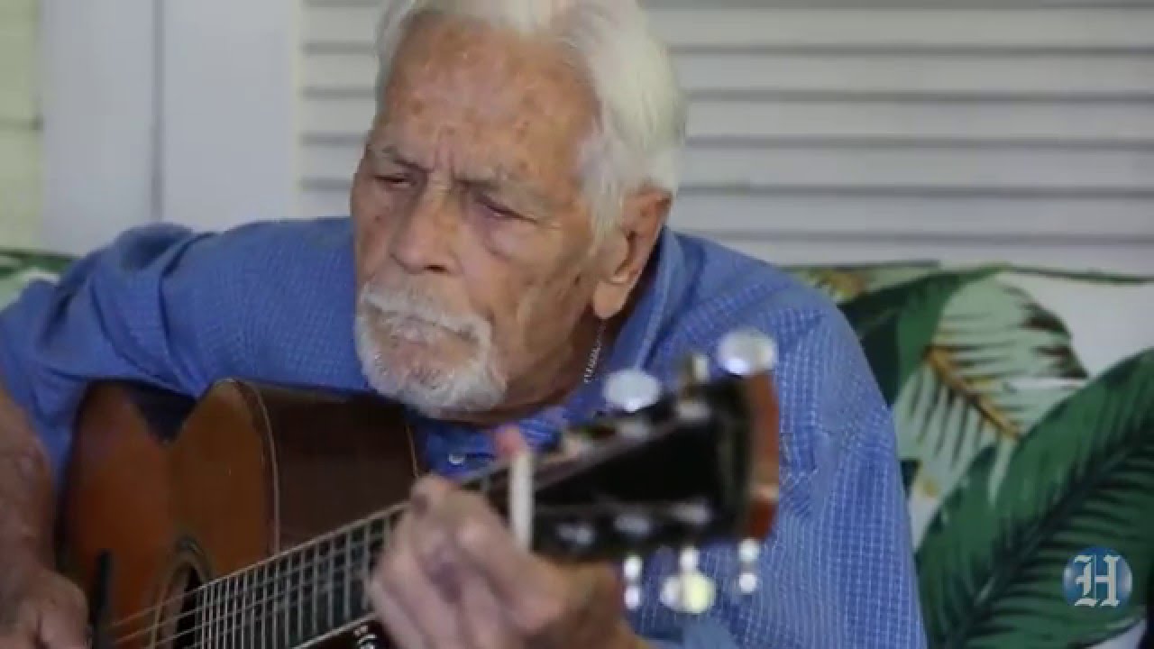 Coconut Grove folksinger Bobby Ingram enjoys a fresh moment in the sun ...