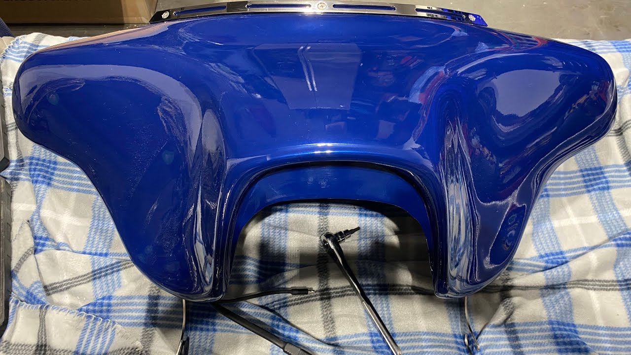 Unboxing Wide Open Custom fairing for my 2023 FatBoy - YouTube