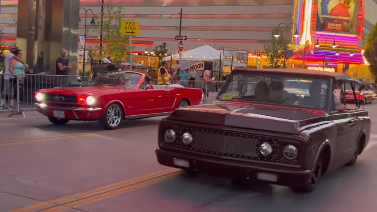 Hot August Nights Cruise August 2023 - Downtown Reno first day - YouTube