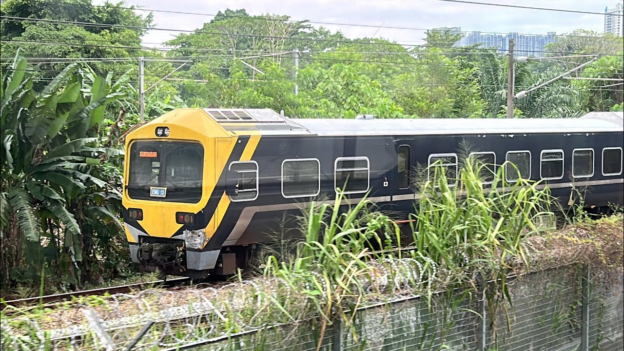 VERY EXCLUSIVE: CHEATER! Class 81 EMU13 TRAIN RACE with AMY 428 & HORN ...