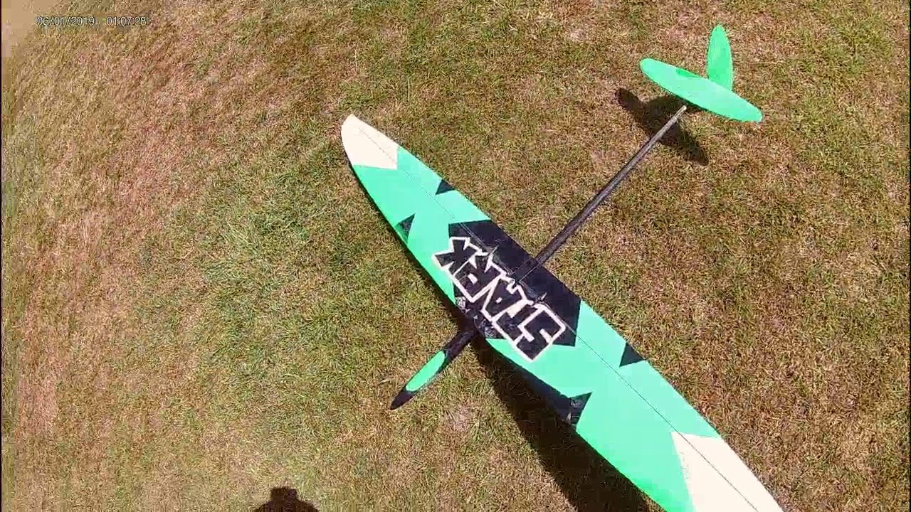 Discus launch glider - YouTube