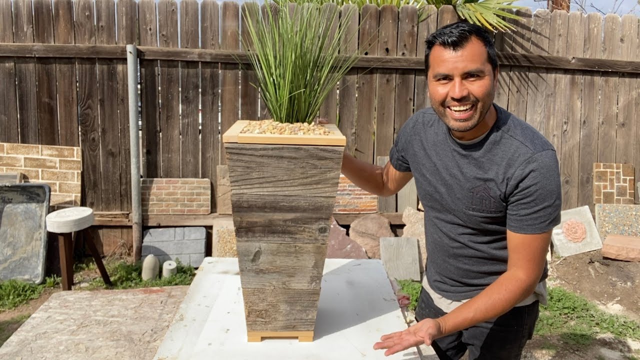 COMO HACER MACETA CON MADERA RECICLADA / WOOD PLANTER - YouTube