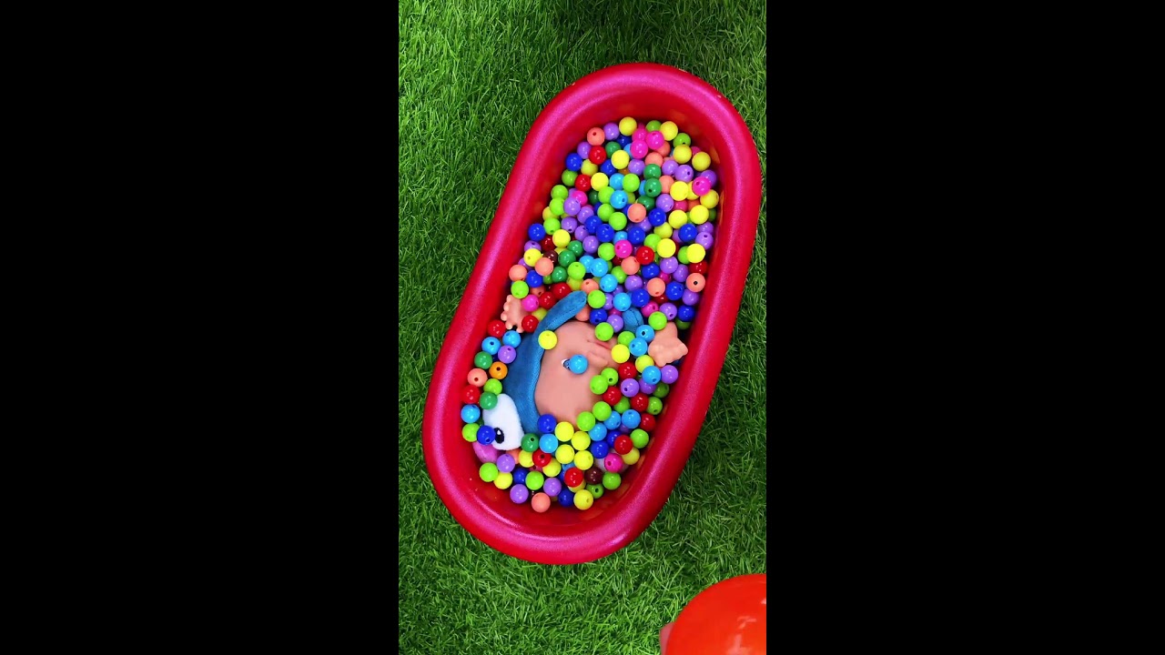 ASMR 🍬 Soft Taffy Stretch & Candy Pops (LIVE) - YouTube