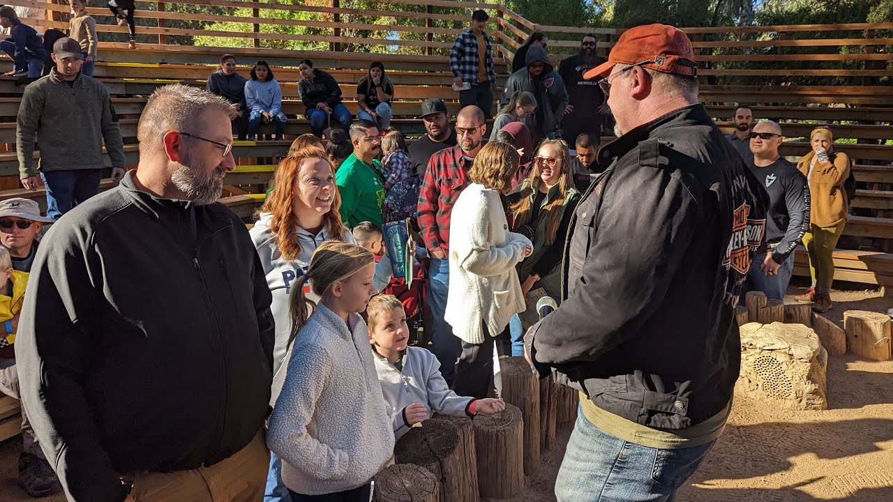 Red and Blue at the Zoo with Mike Broomhead 2022 - YouTube