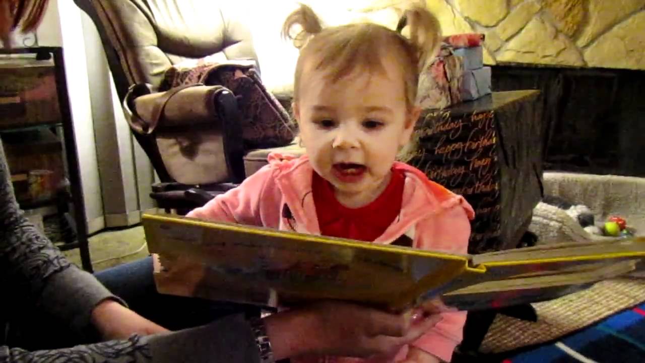 Hailey & Old McDonald's Farm - YouTube