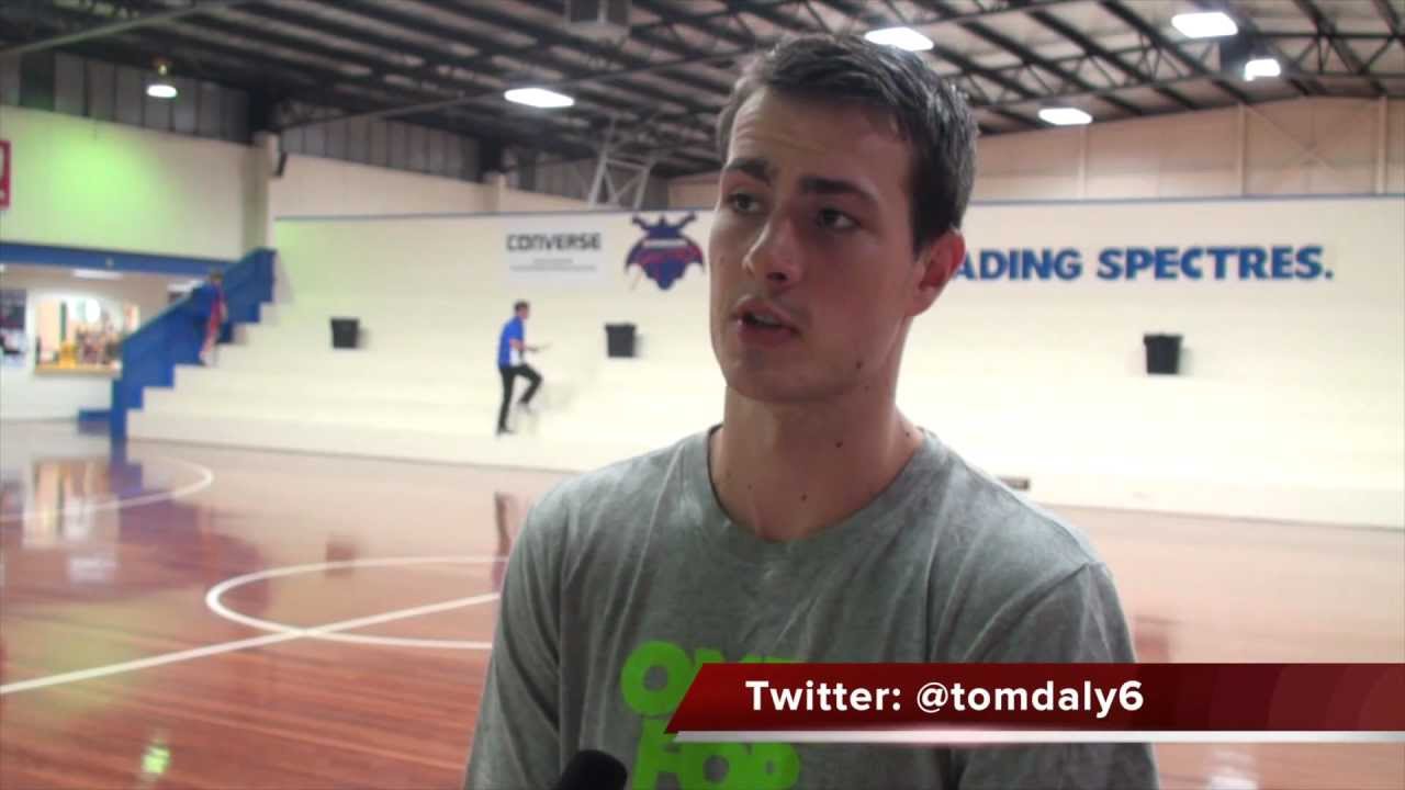 2013 Season Round 2 - Tom Daly - Mt Gambier Pioneers - YouTube