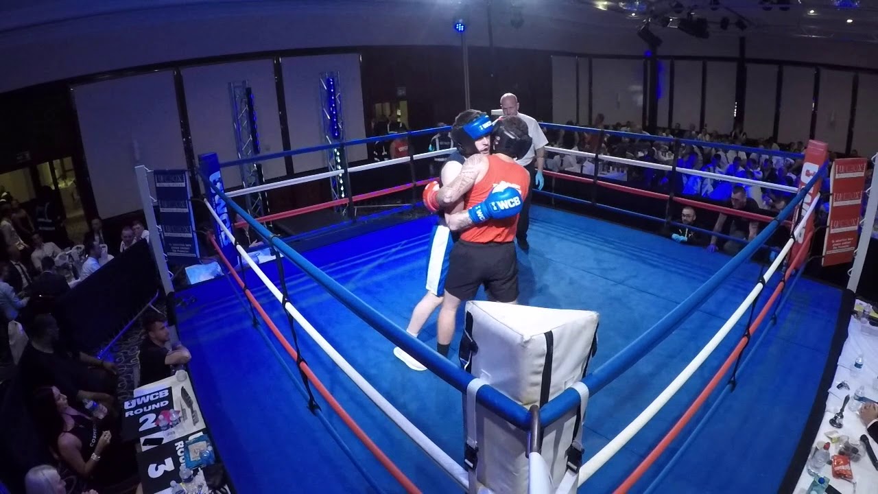 Ultra White Collar Boxing | Southampton | Jimmer Phillips VS Jamie ...