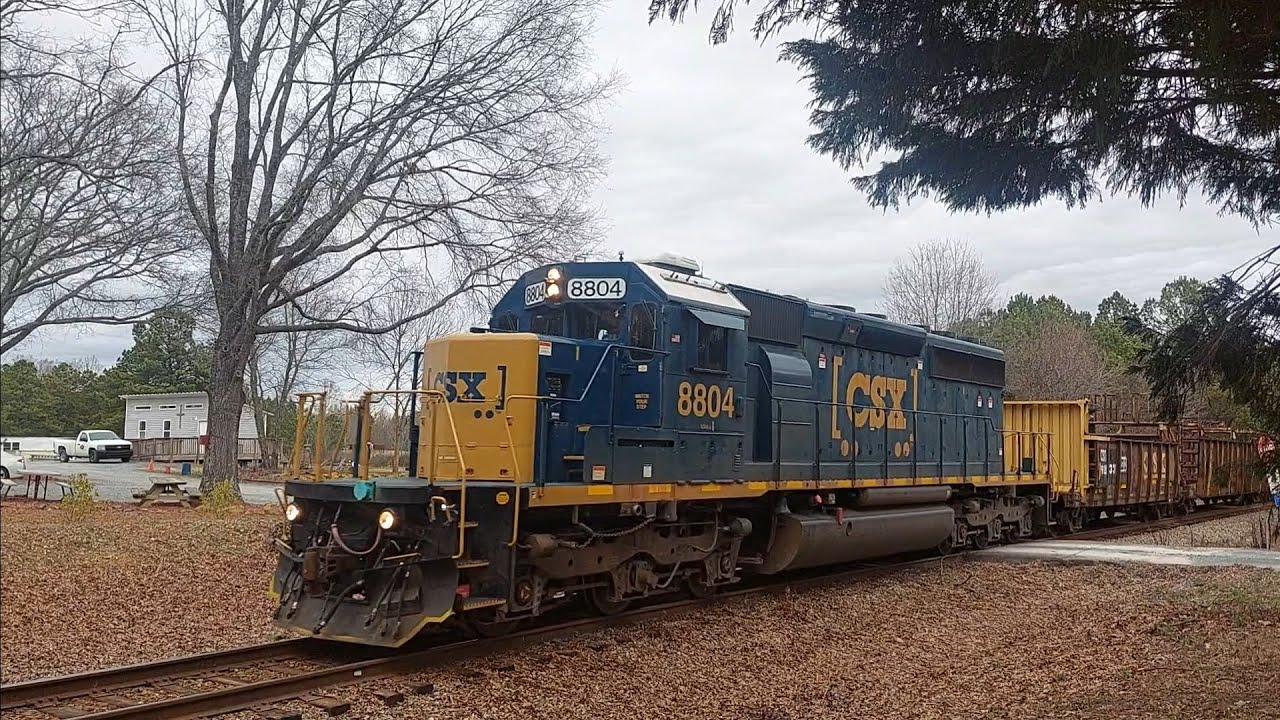 CSX empty welded rail train headed southbound in Monroe NC with CSXT 8804 in the lead 2/5/23🇺🇲 ...