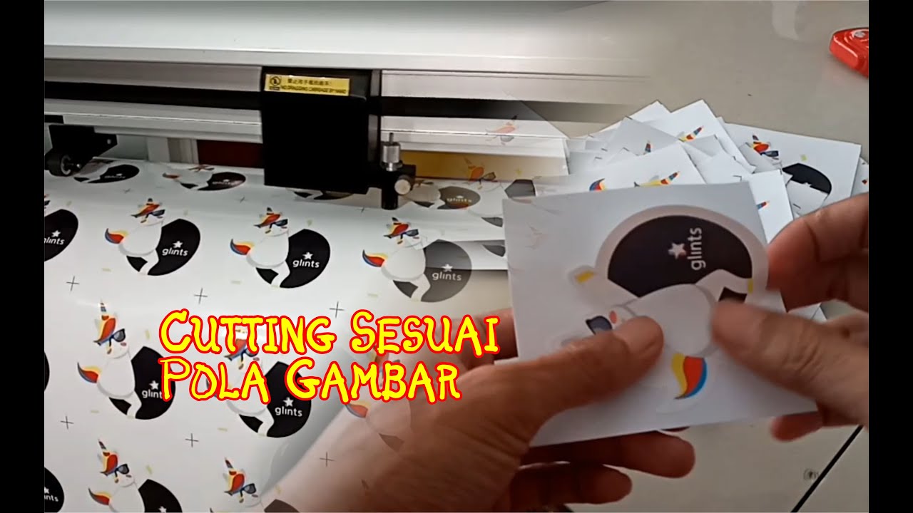 Bagaimana Cutting Sticker Sesuai Bentuk Pola Gambar - YouTube